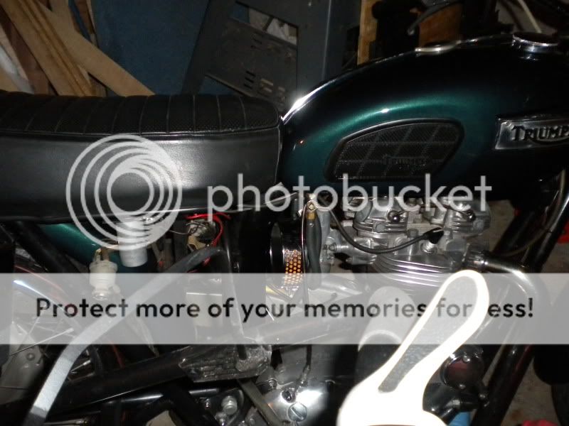 Pancake filter that fits OIF single carb? | Triumph Rat Motorcycle Forums