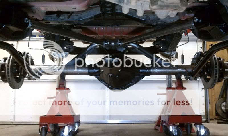 Has anyone done a custom 4-link set-up on their JK? | JKOwners Forum