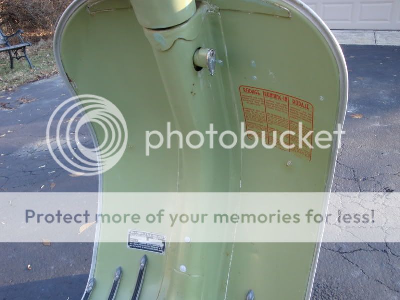 Modern Vespa : Throttle Tube Spring.